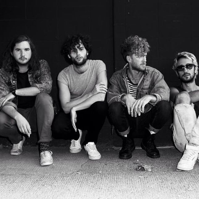 MOTHXR veröffentlichen ihre erste Single „Easy“ - About Musïc